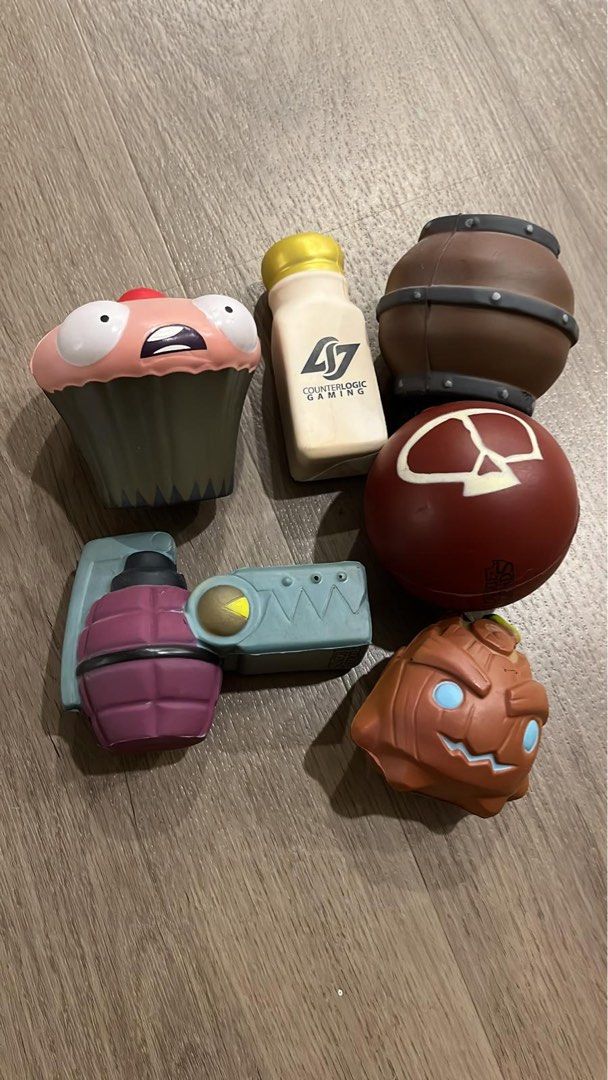 League of legends stress balls, Hobbies & Toys, Toys & Games on Carousell