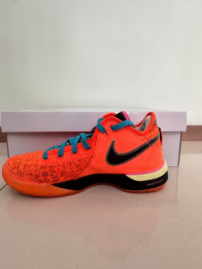 Lebron 20 next gen, Men's Fashion, Footwear, Sneakers on Carousell