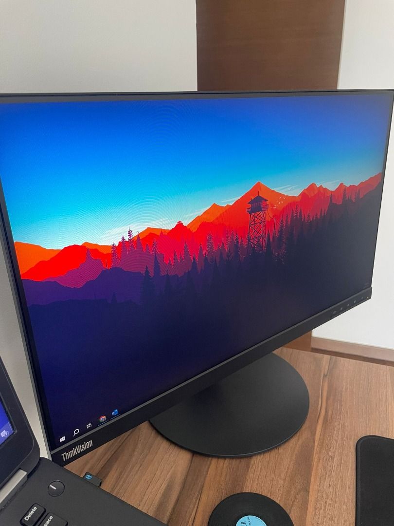 Lenovo ThinkVision 24 inch Monitor, Computers & Tech, Parts ...