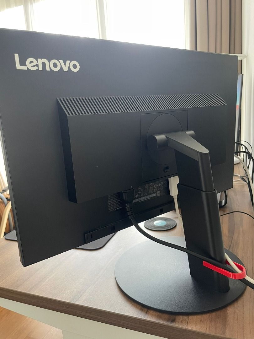 Lenovo ThinkVision 24 inch Monitor, Computers & Tech, Parts ...