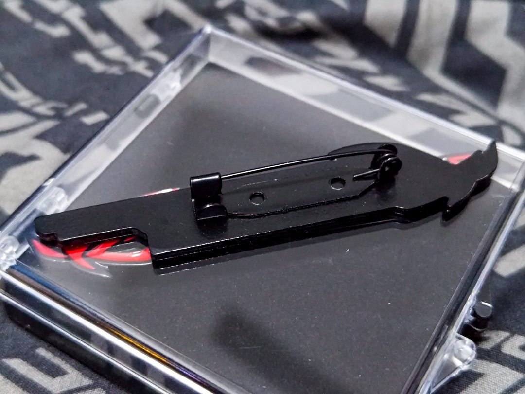 Limited Edition Original Republic of Gamers ROG Pin, Hobbies & Toys ...