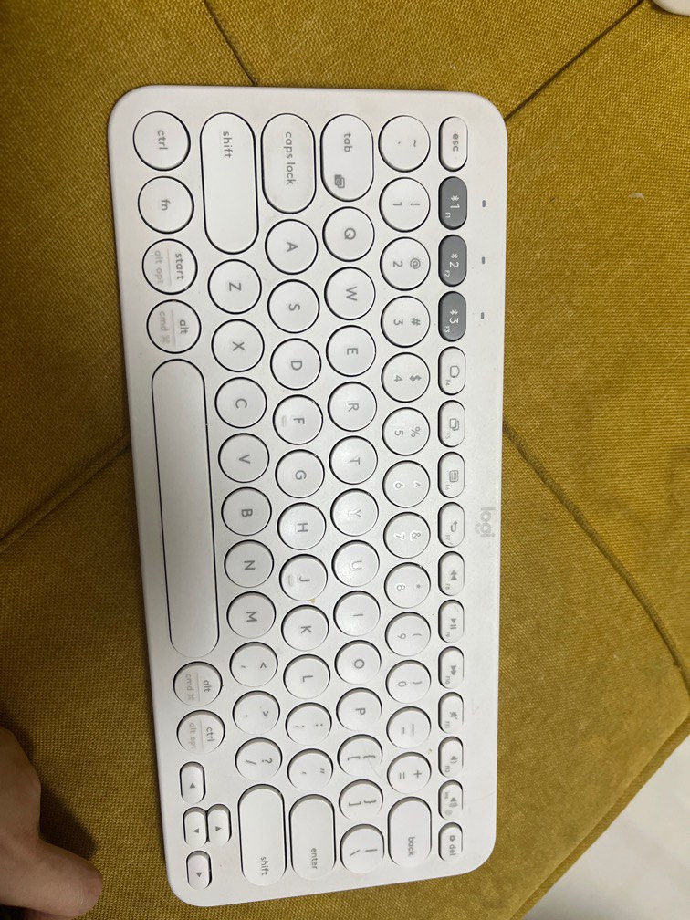 Logitech Wireless Keyboard Computers And Tech Parts And Accessories Computer Keyboard On Carousell