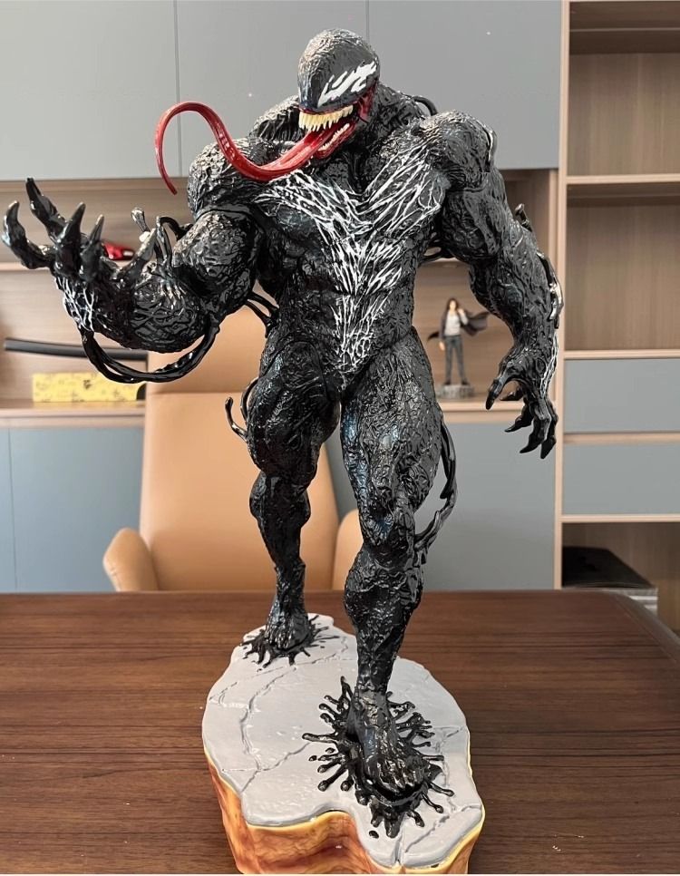 Marvel Avengers Venom Eddie Brock PVC Staute Figure Spider-Man Spiderman Venom peter parker Iron ...