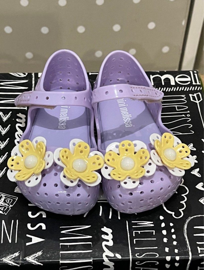 MINI MELISSA US 5/12cm, Babies & Kids, Babies & Kids Fashion on Carousell