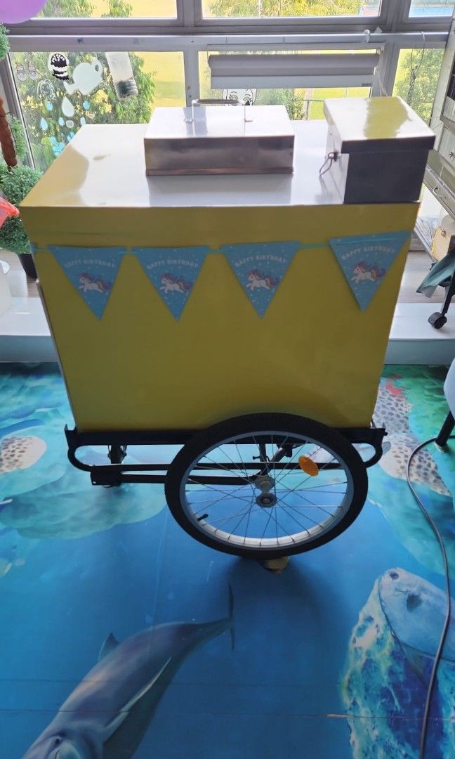 Mini vintage ice cream carts, Food & Drinks, Other Food & Drinks on ...