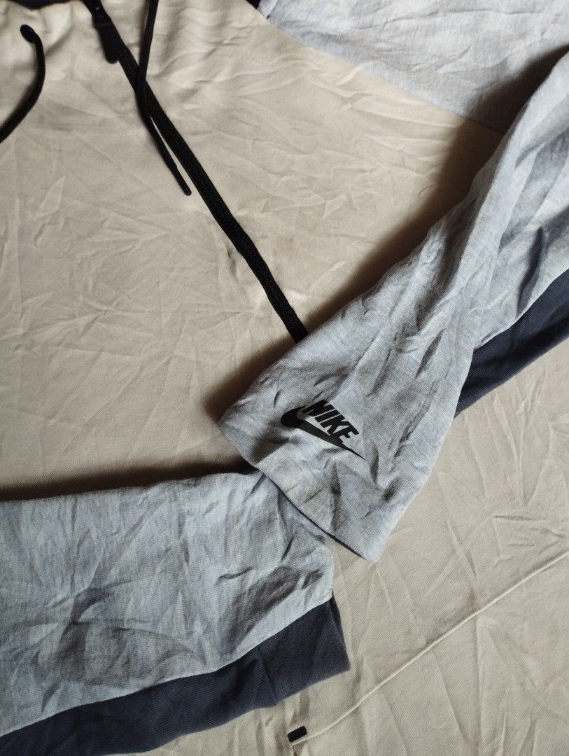Nike Tech Fleece Half Zip, Men's Fashion, Coats, Jackets and Outerwear ...