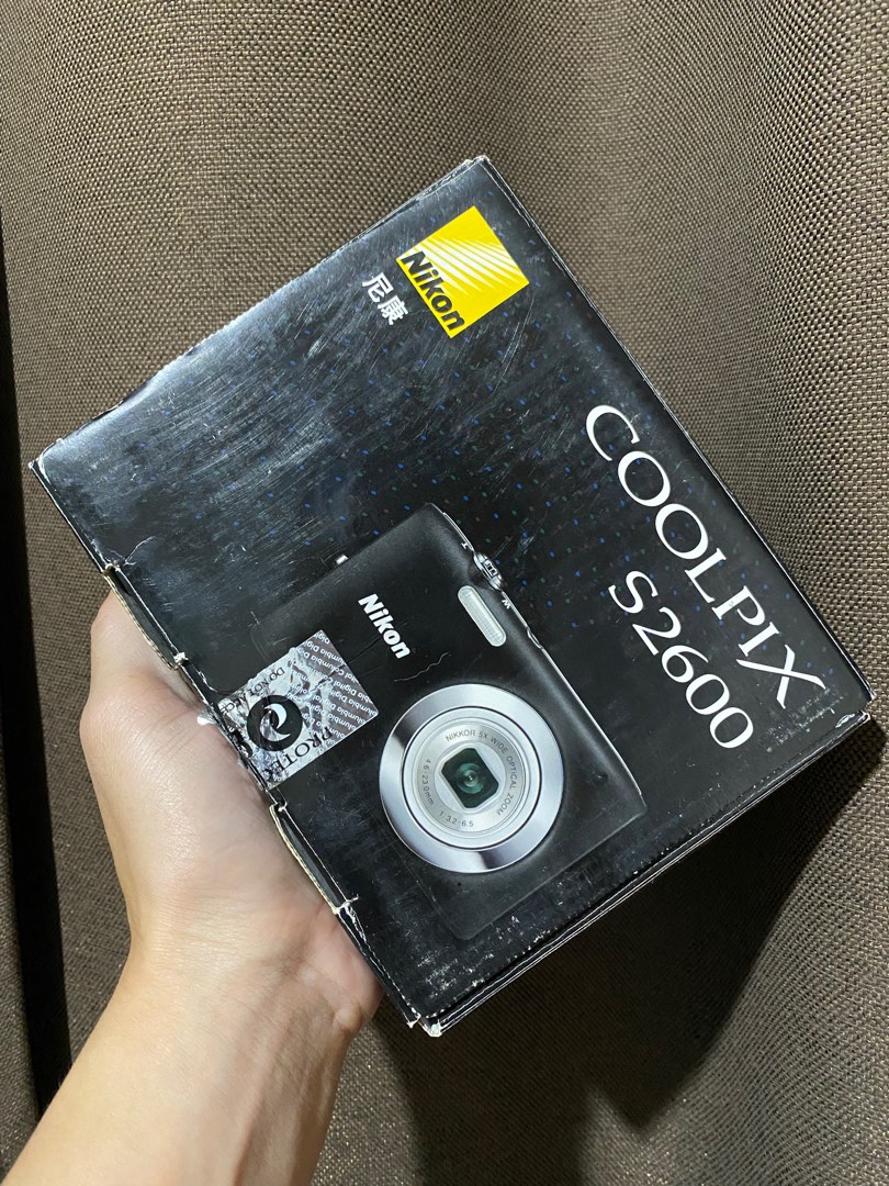 Nikon Coolpix S2600, Photography, Cameras on Carousell