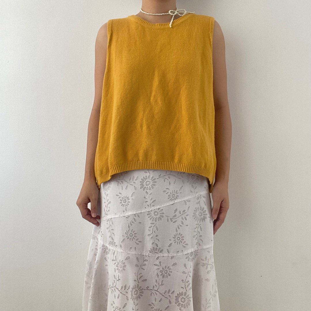 Open back mustard yellow knit top, Women's Fashion, Tops, Others Tops ...