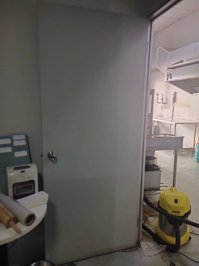 Pintu panel kayu, Furniture & Home Living, Security & Locks, Locks ...