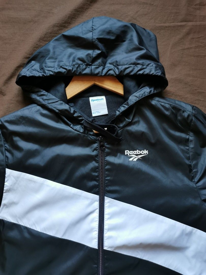 Reebok Classic Vector Black white Windbreaker Jacket, Men's Fashion ...