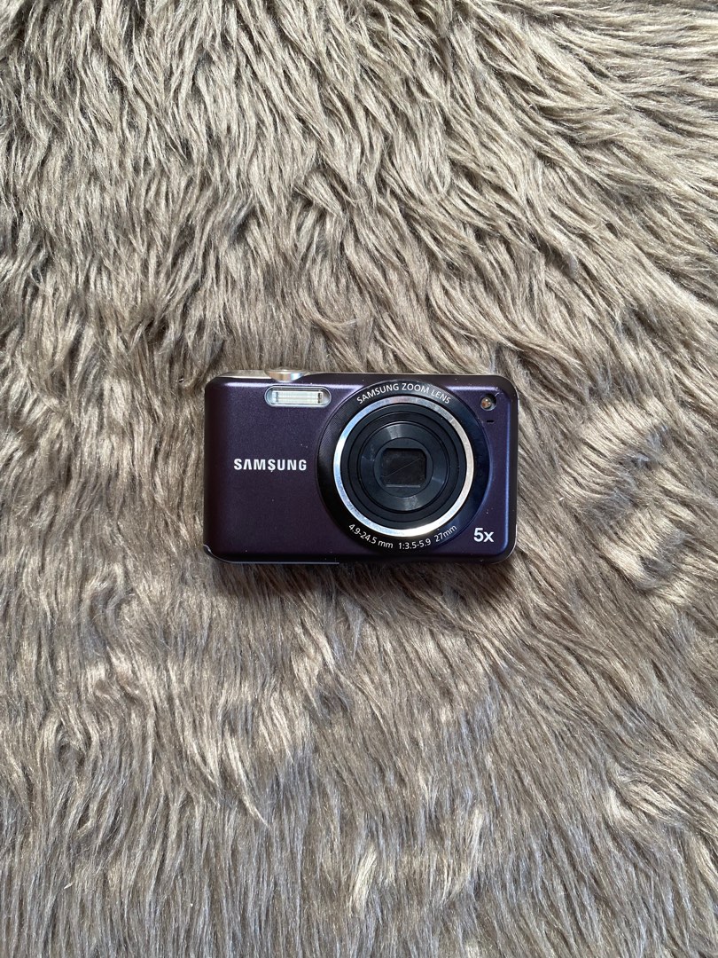 Samsung Vluu ES70 (Dark Purple), Photography, Cameras on Carousell