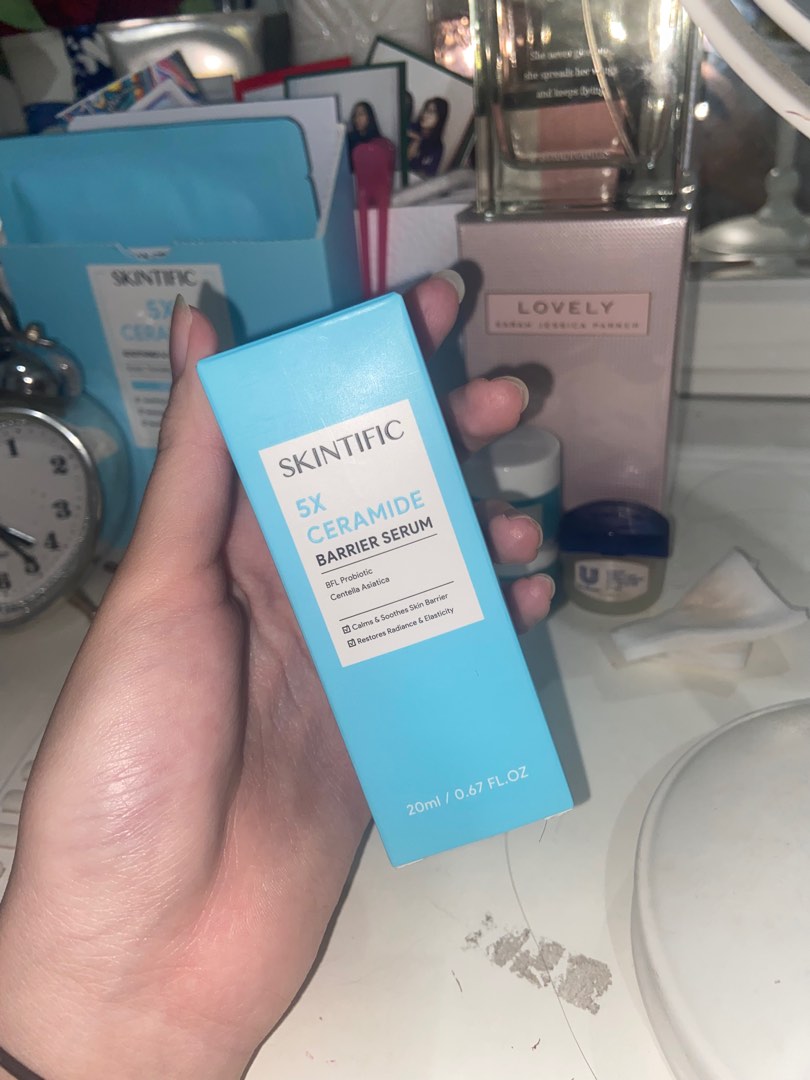 Skintific serum baru dipakai 2 kali, Kesehatan & Kecantikan, Kulit ...