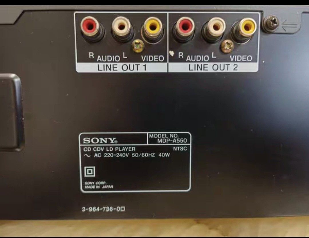 SONY-MDP-A550/LD鐳射影碟機, 音響器材, 音樂播放裝置 MP3及CD Player - Carousell