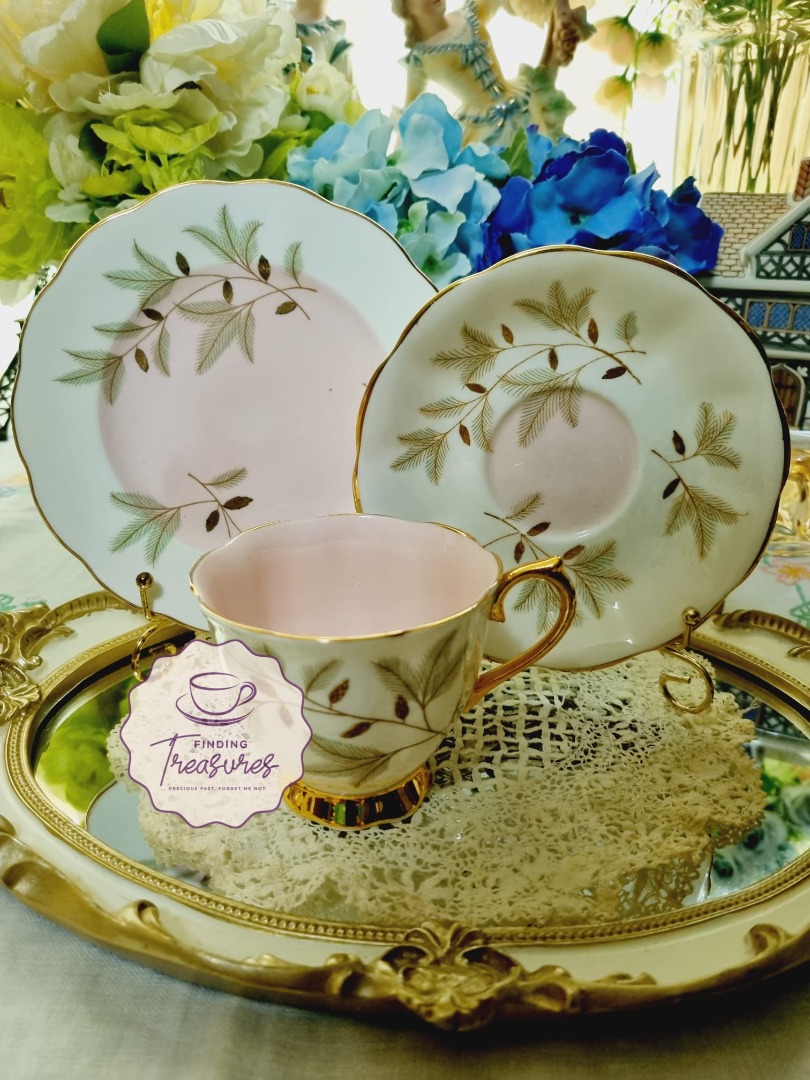 Stunning Vintage 'Braemar' Tea Trio - Royal Albert, Hobbies & Toys ...