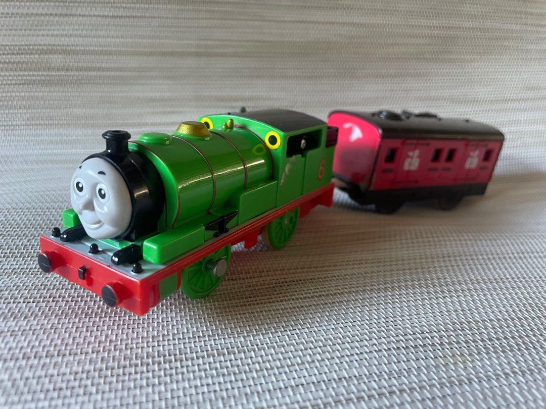Thomas & Friends Trackmaster Motorized Train Engine, Hobbies & Toys ...