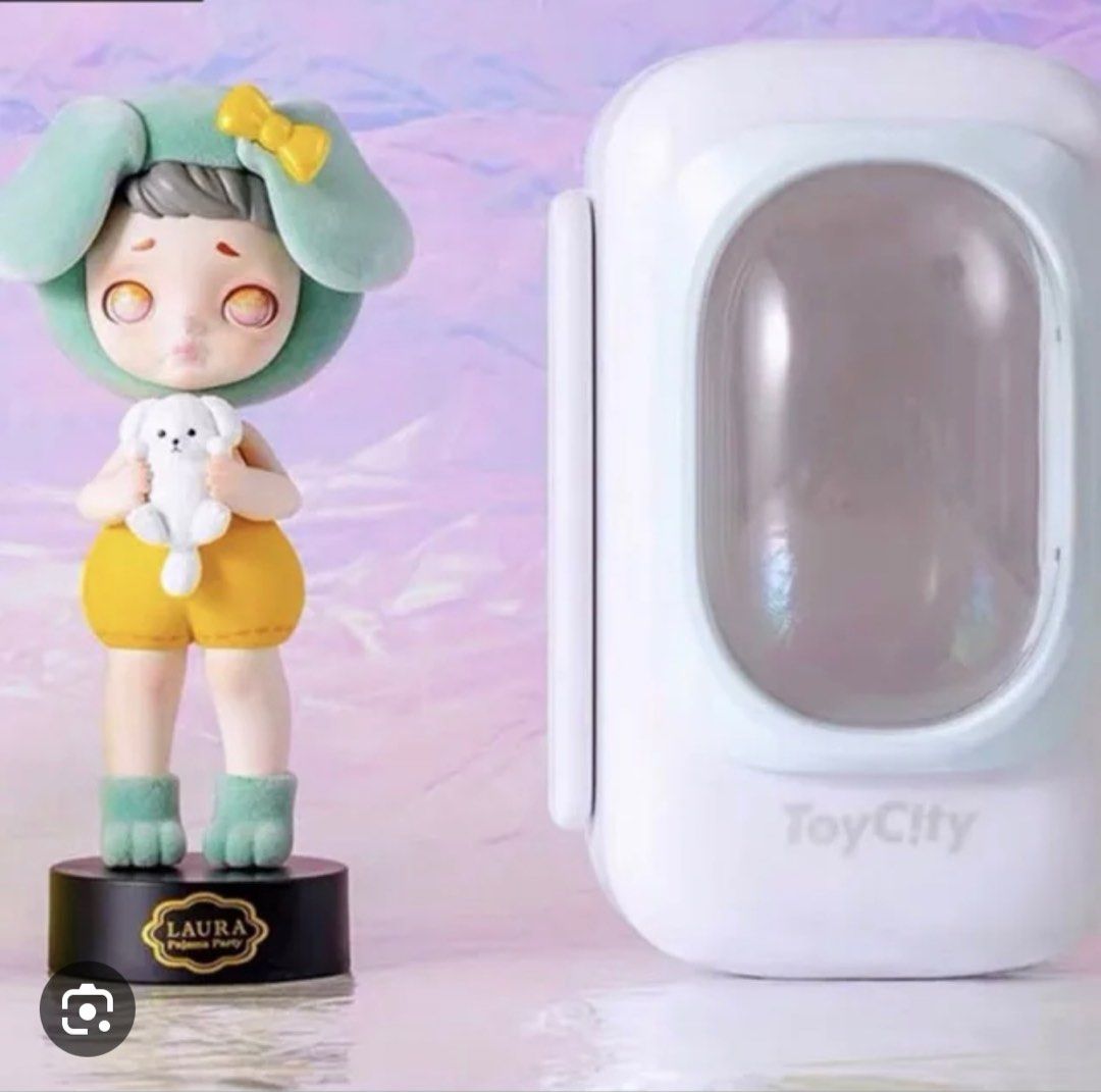 ToyCity Laura Pool Fight and Pajamas 1 Space Capsules - Starry Night ...