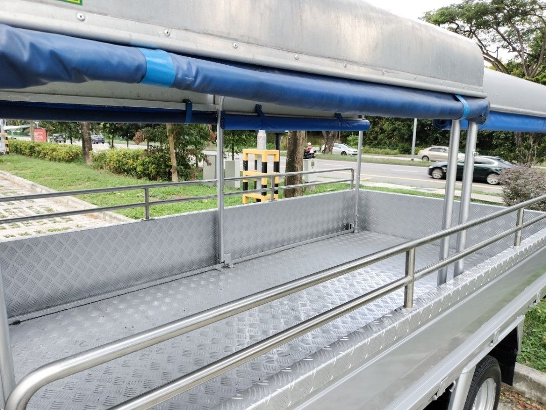 Toyota Dyna (D) 3.0M with retractable canopy for rent. Van and lorry ...