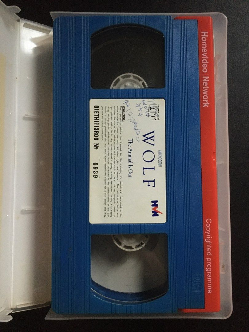 VHS - Wolf (1994) (VHS Tape / Video Tape), Hobbies & Toys, Music & Media, CDs & DVDs on Carousell