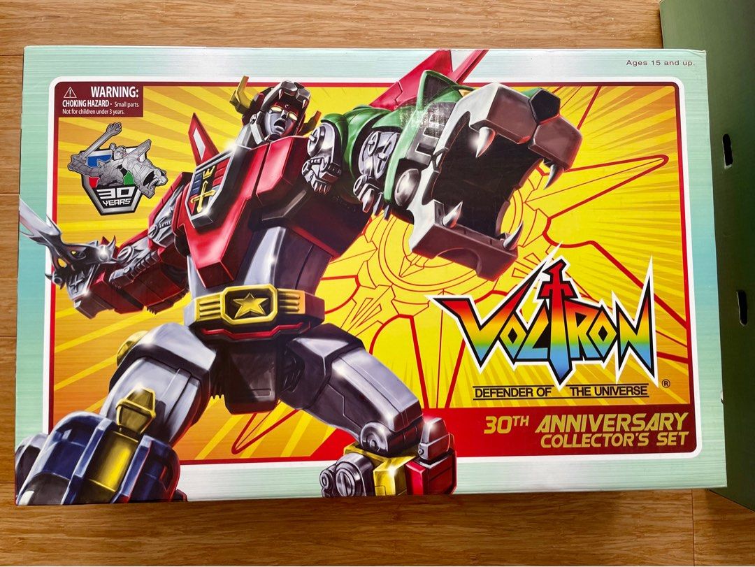 Voltron (30th Anniversary) Collector’s Set Robot, Hobbies & Toys, Toys ...