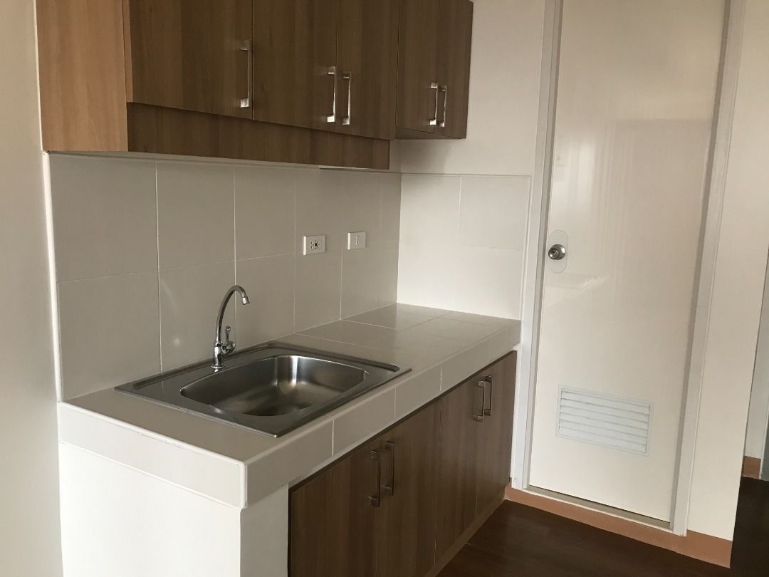 101 Xavierville at Xavierville Avenue, Loyola Heights, Quezon City ...