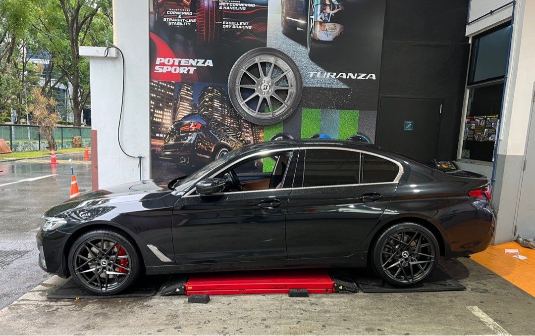 20' Vorsteiner design sport rim with Michelin Pilot Sport 4 (PS4 ...