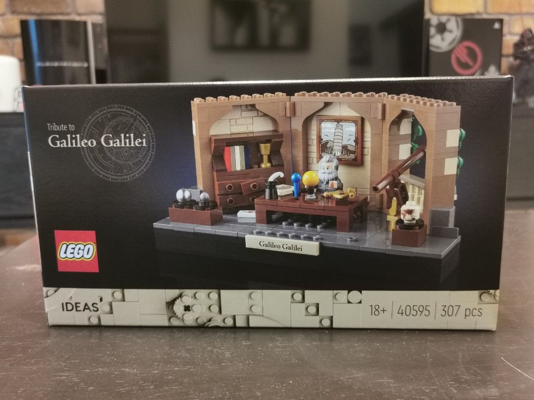 40595 Tribute To Galileo Galilei Lego, Hobbies & Toys, Toys & Games on ...