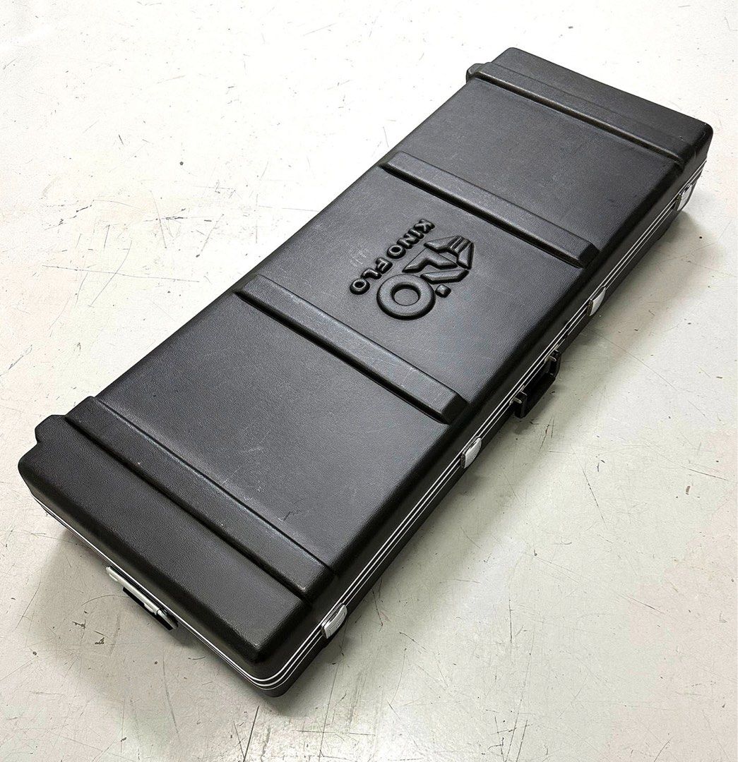 4 Bank Kinoflo fluorescent light, Photography, Photography Accessories ...