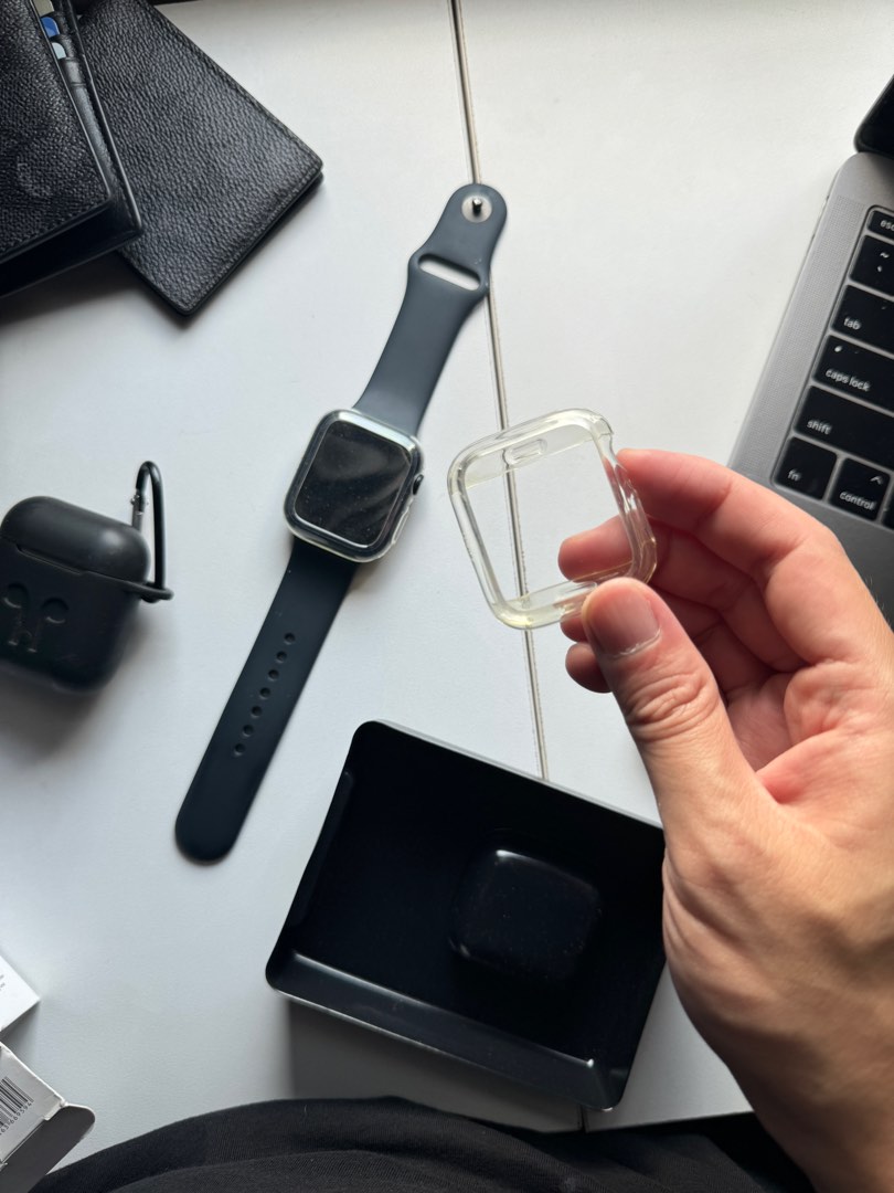 Apple Watch 44mm Clear Case, Mobile Phones & Gadgets, Wearables & Smart ...