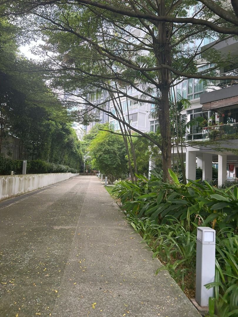 Big Common room for rent Clementi, Near NUS, SIM, Curtin, available ...
