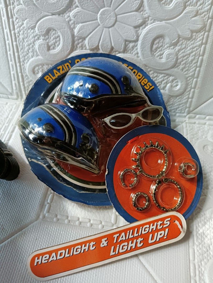 Bratz headlights & taillights light up!, Hobbies & Toys, Toys & Games ...