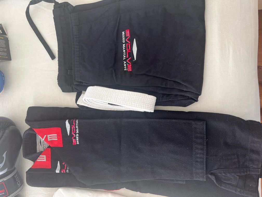 Brazilian Jiu Jitsu (BJJ) clothing, boxing gloves and hand wraps ...