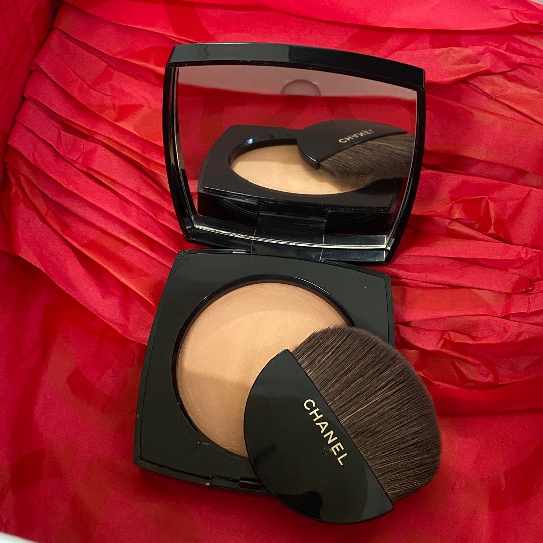 Chanel Compact Powder, Beauty & Personal Care, Face, Makeup on Carousell