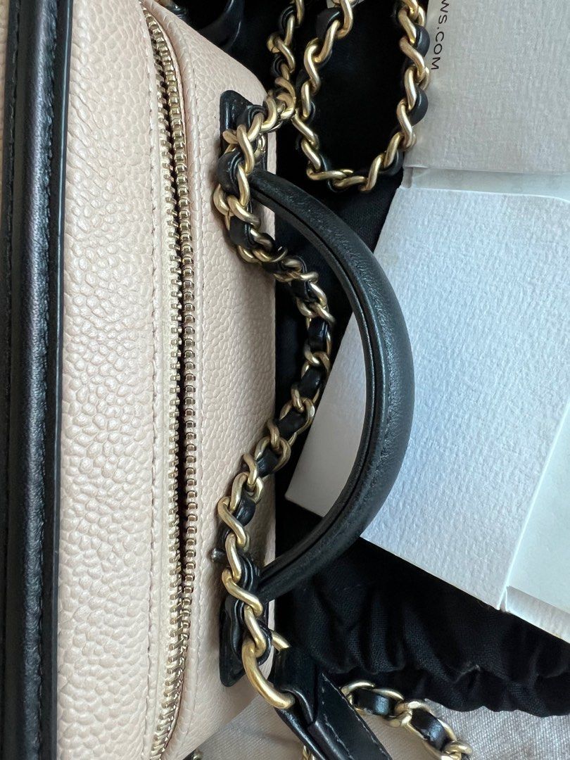Chanel Mini/Small Vanity Filigree Bag, Luxury, Bags & Wallets on Carousell