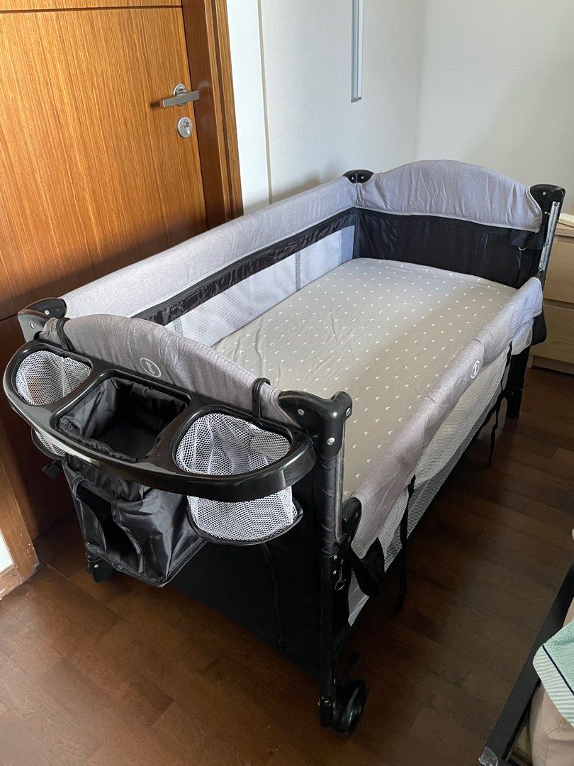 Co-sleeper Playpen Rocking Cradle Portable Cot, Babies & Kids, Baby ...
