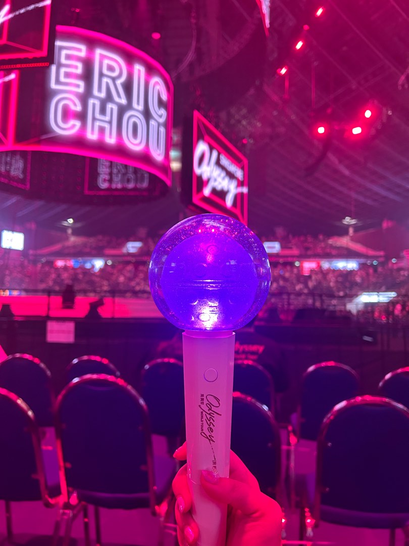 eric chou VIP merch lightstick, Tickets & Vouchers, Event Tickets on ...