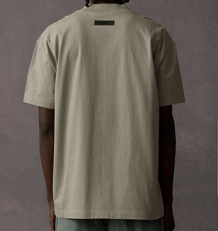Essentials seal Tee, Men's Fashion, Tops & Sets, Tshirts & Polo Shirts ...