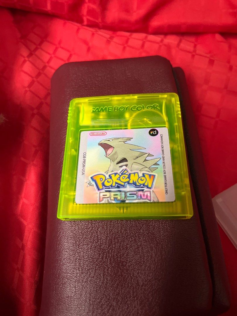 Gameboy color pokemon , Hobbies & Toys, Toys & Games on Carousell