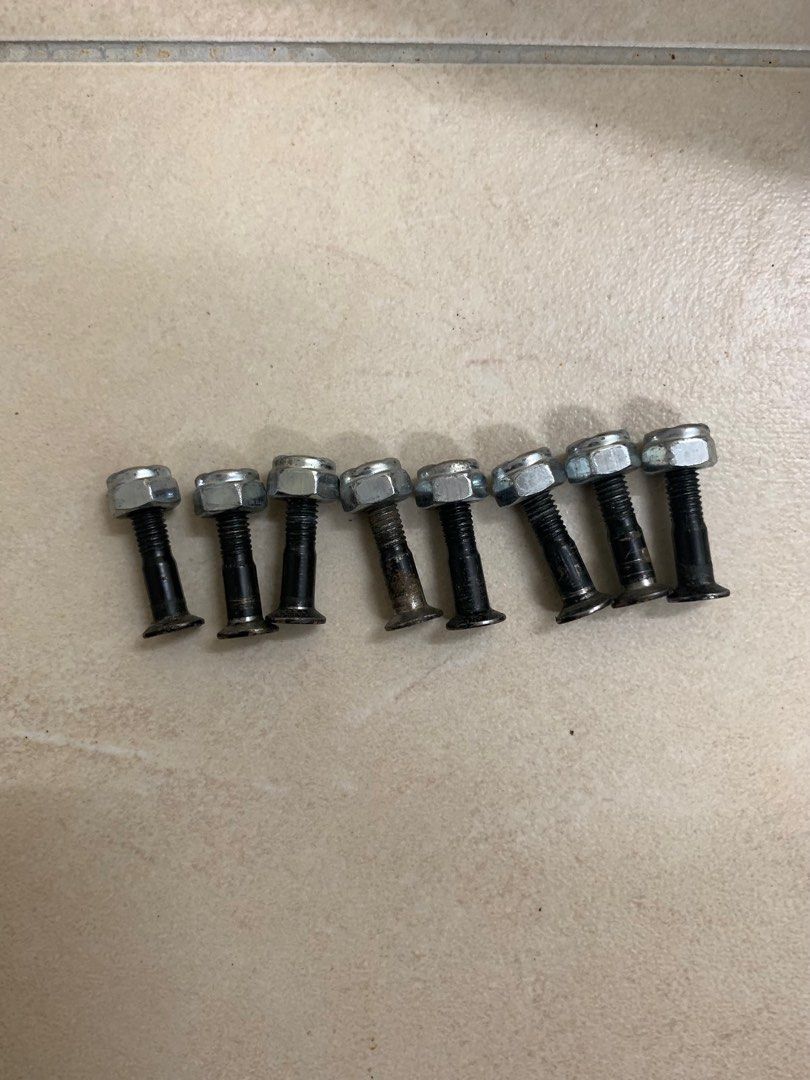 Hardware skru dan nat, Sports Equipment, Sports & Games, Skates ...