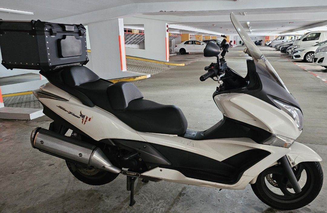 Honda Silverwing 400cc 2014, Motorcycles, Motorcycles for Sale, Class 2A on Carousell