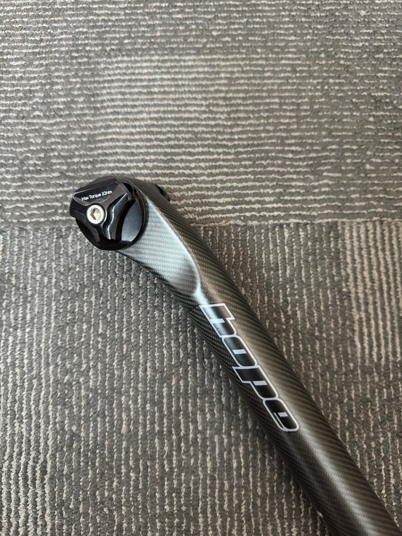 Hope carbon seat post, Sports Equipment, Bicycles & Parts, Parts ...