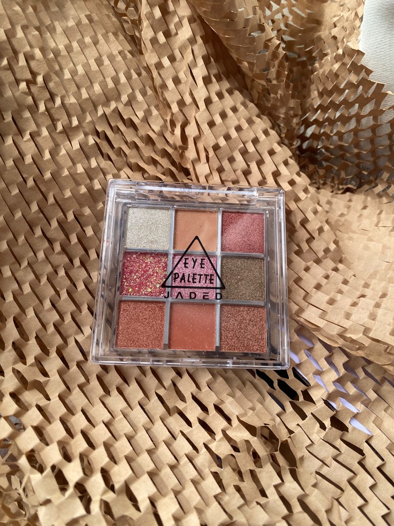 jaded eyeshadow palette, Beauty & Personal Care, Face, Makeup on Carousell