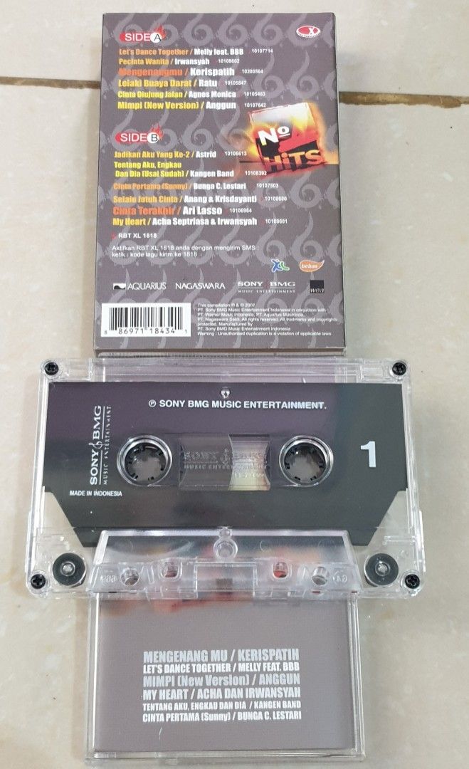 Kaset No 1 Hits Indonesia # 4 Album, Musik & Media, CD, DVD & Lainnya di Carousell