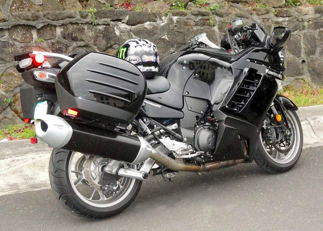 Kawasaki 1400 Concours 2010 Like New well maintained big bike ZG1400 ...