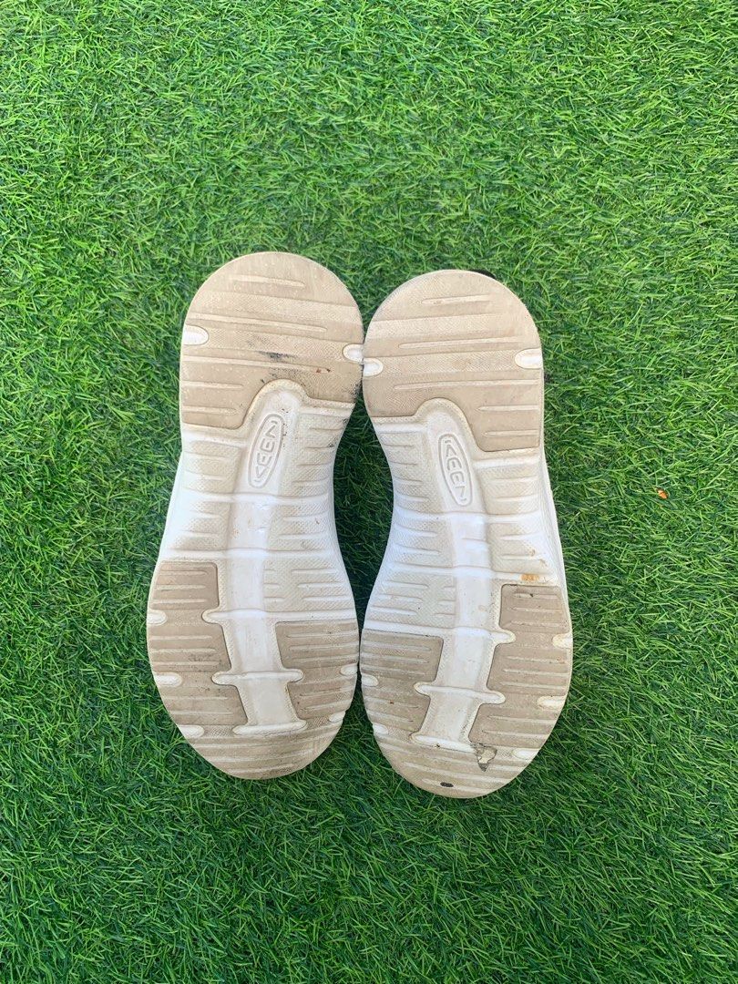 Keen Uneek White Paracord Sandals, Men's Fashion, Footwear, Sneakers on ...