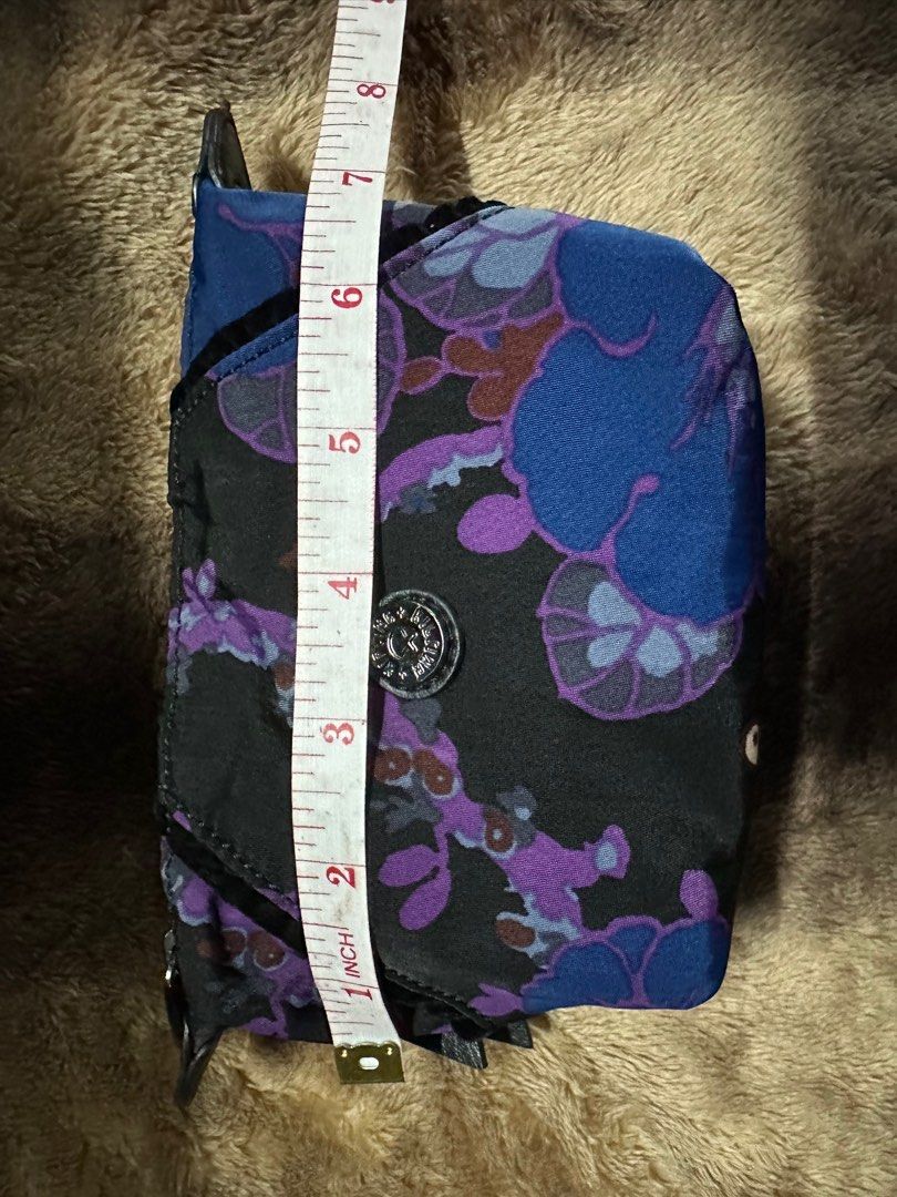 KIPLING x ANNA SUI, Women's Fashion, Bags & Wallets, Wallets & Card holders on Carousell