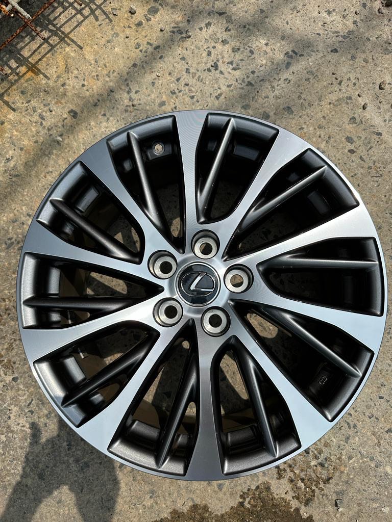 Lexus ES250 Original Rims (new), Car Accessories, Tyres & Rims on Carousell