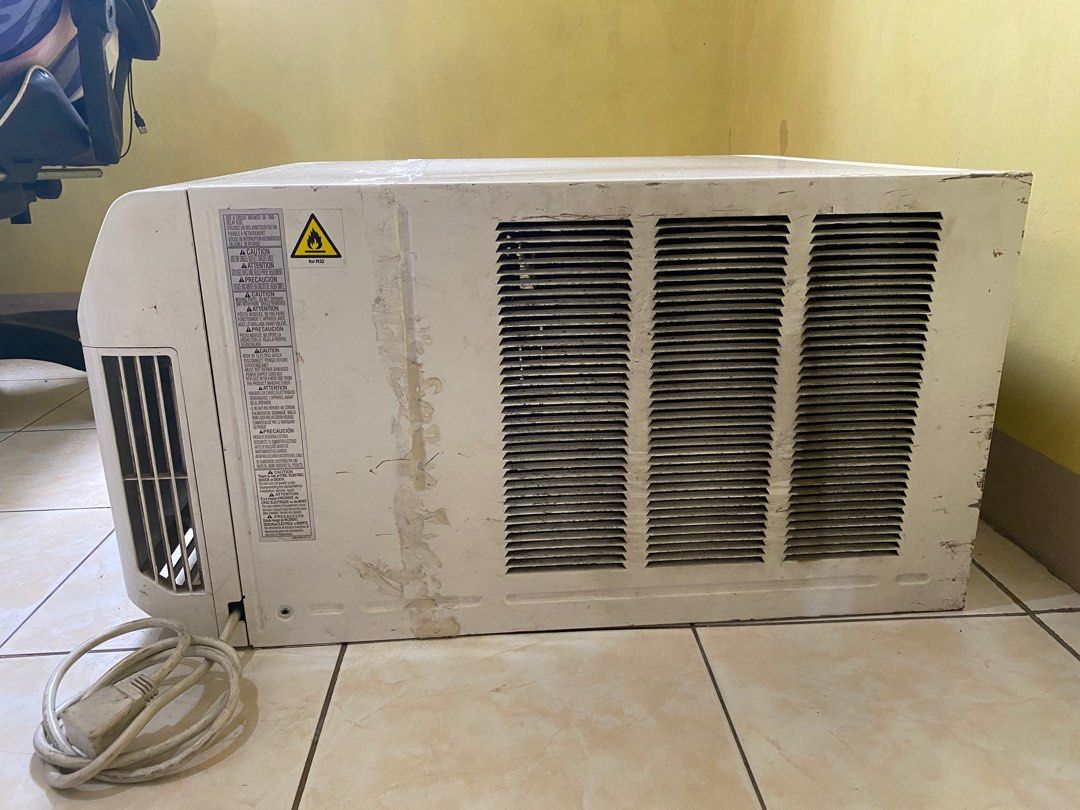 LG dual inverter window type 1.5hp with Remote, TV & Home Appliances ...