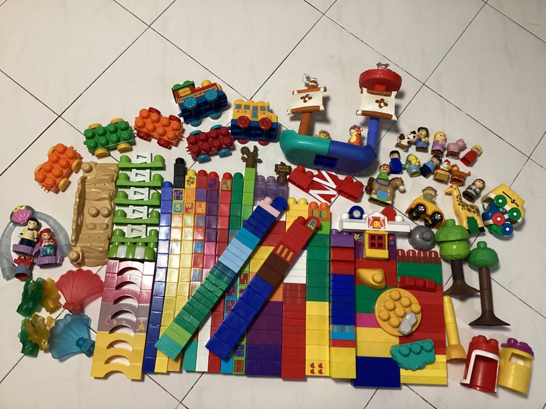 Mega block set (Train, Farm, Little Mermaid, assorted), Hobbies & Toys ...