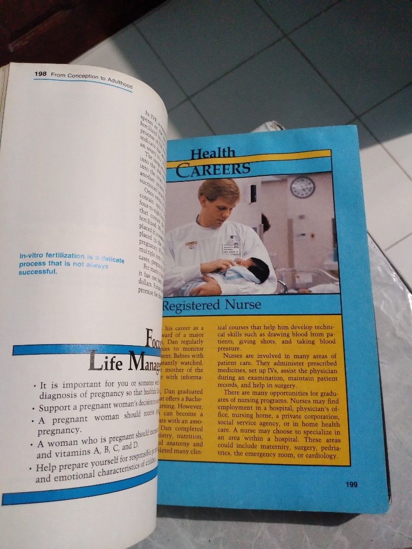 Merril HEALTH A wellness approach MEEKS-MITCHELL HEIT, Hobbies & Toys ...