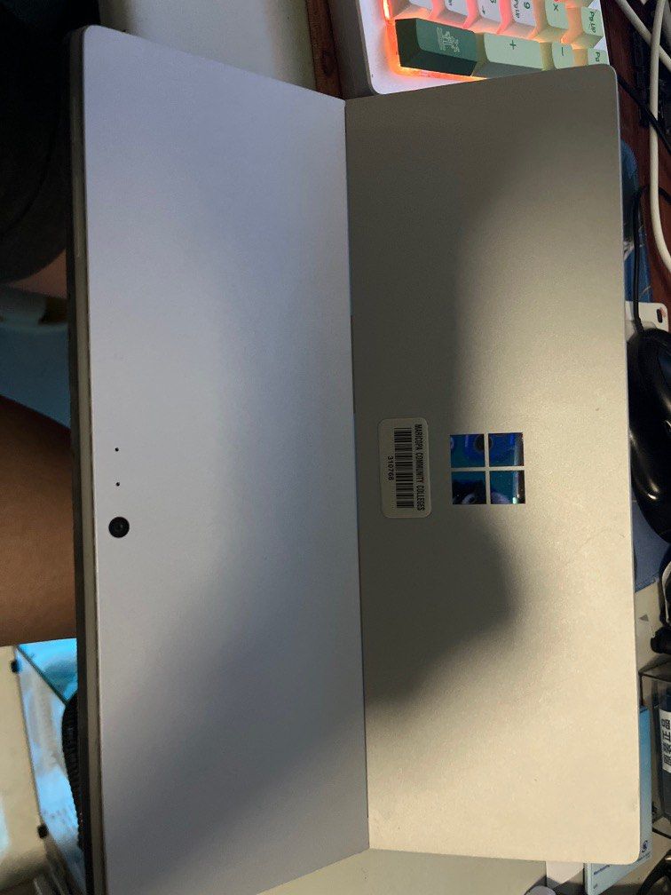 Microsoft Surface Pro 5 (1796) (256GB SSD, 8Gb ram), Computers & Tech ...